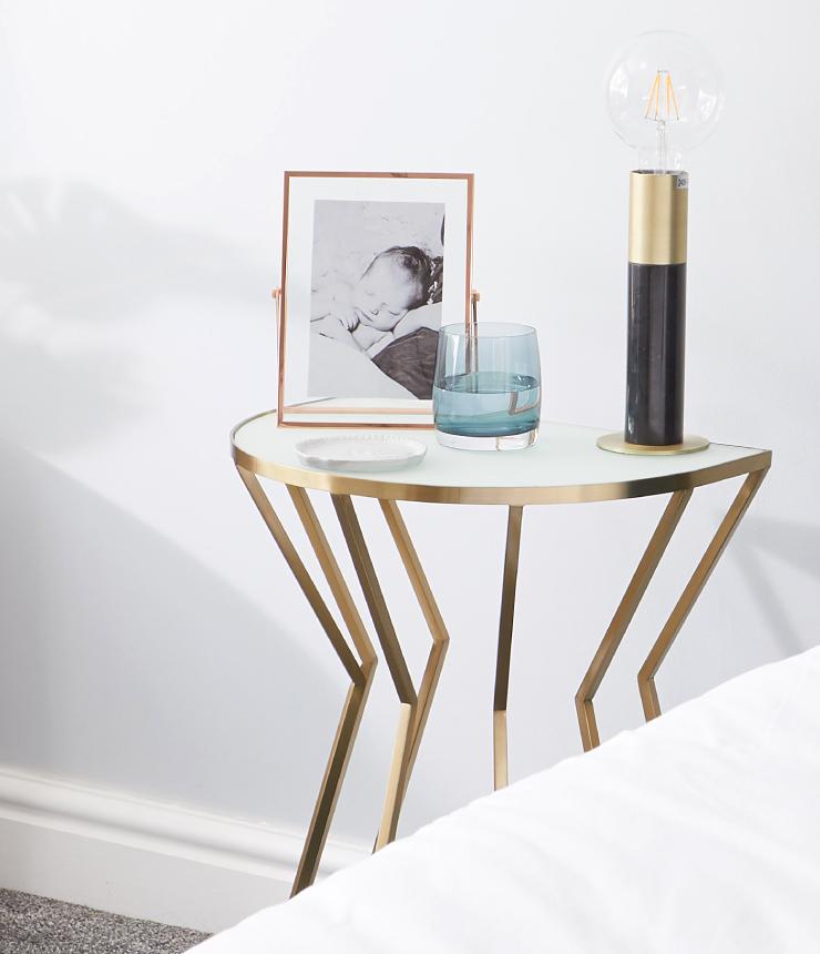Bedside Tables, Bedside Cabinets & Bedside Drawers from Danetti