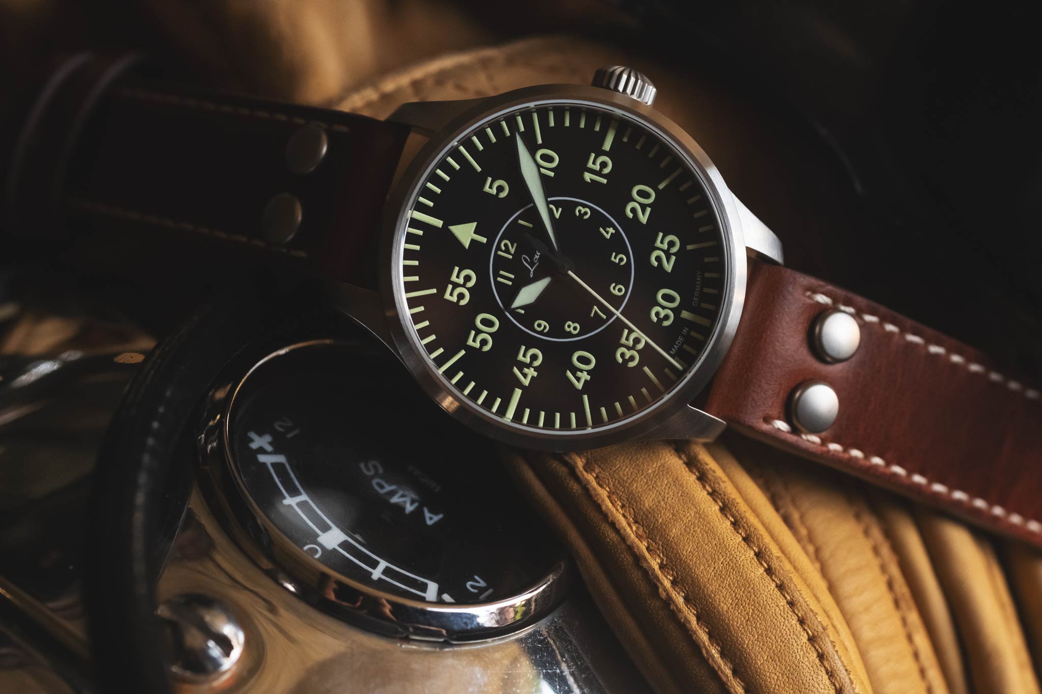 Laco Aachen 39 Watch – Windup Watch Shop