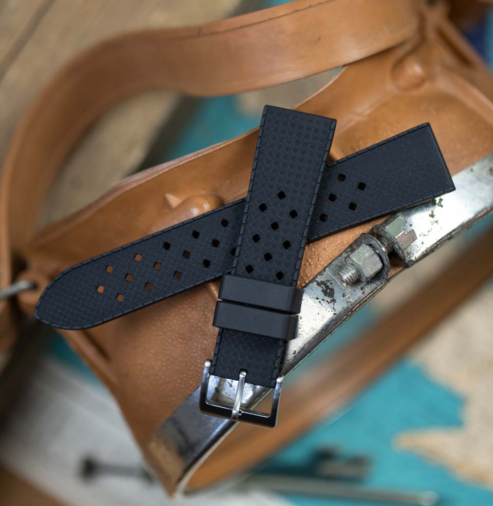 The Rockaway Vintage Style Rubber Watch Strap – Windup Watch Shop