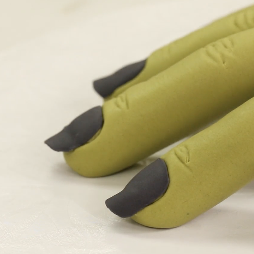 Zombie Arm Cake | Best of Novelty Cake Recipes | Yolanda Gampp | HOW TO ...