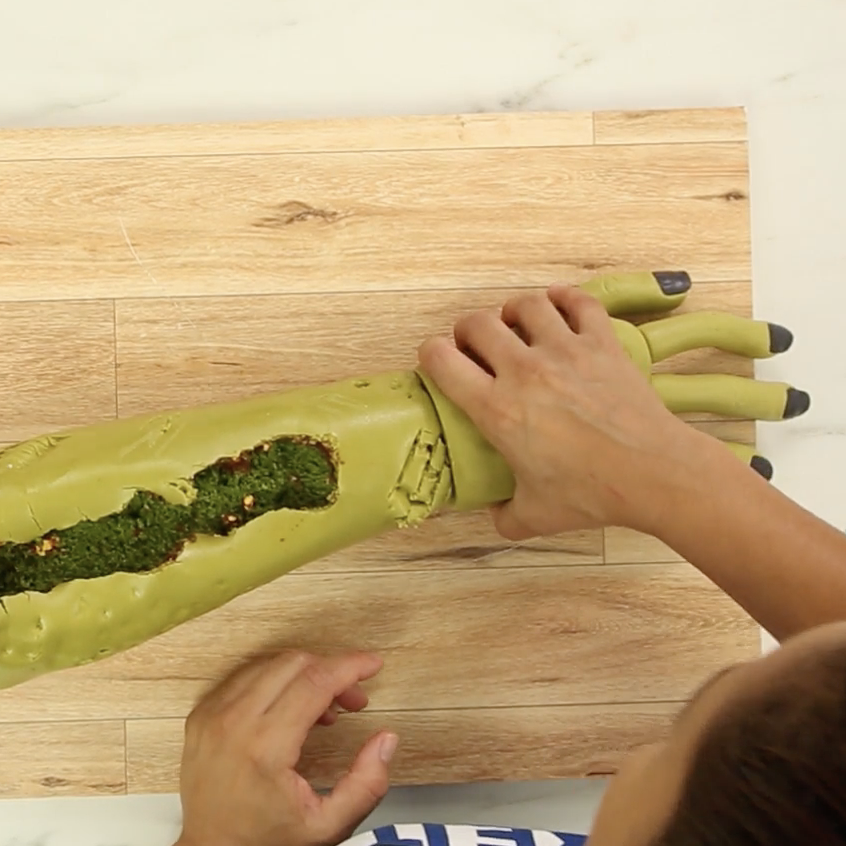 Zombie Arm Cake | Best of Novelty Cake Recipes | Yolanda Gampp | HOW TO ...