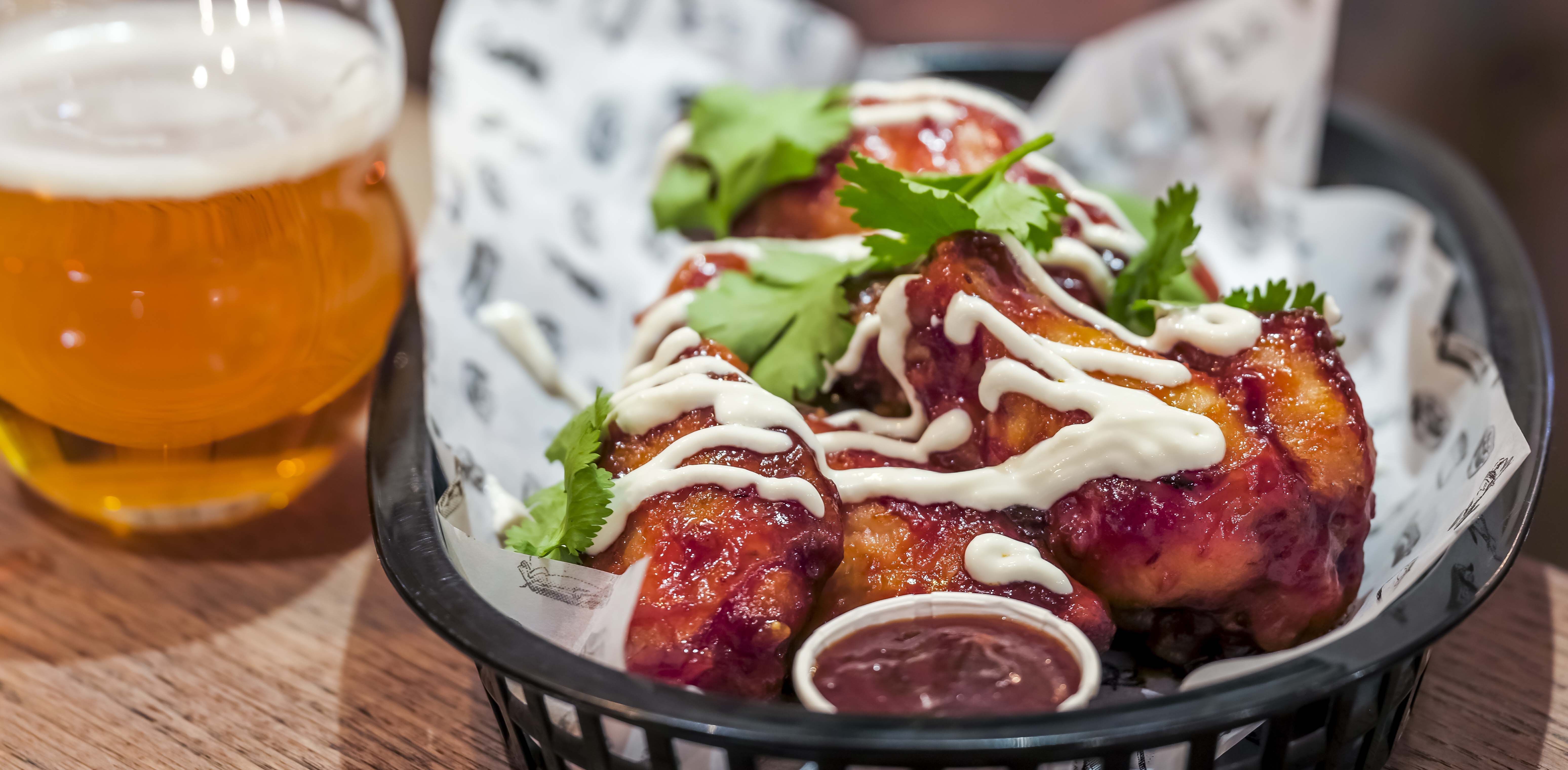 CHIPOTLE CHICKEN WINGS – Sharp's Brewery