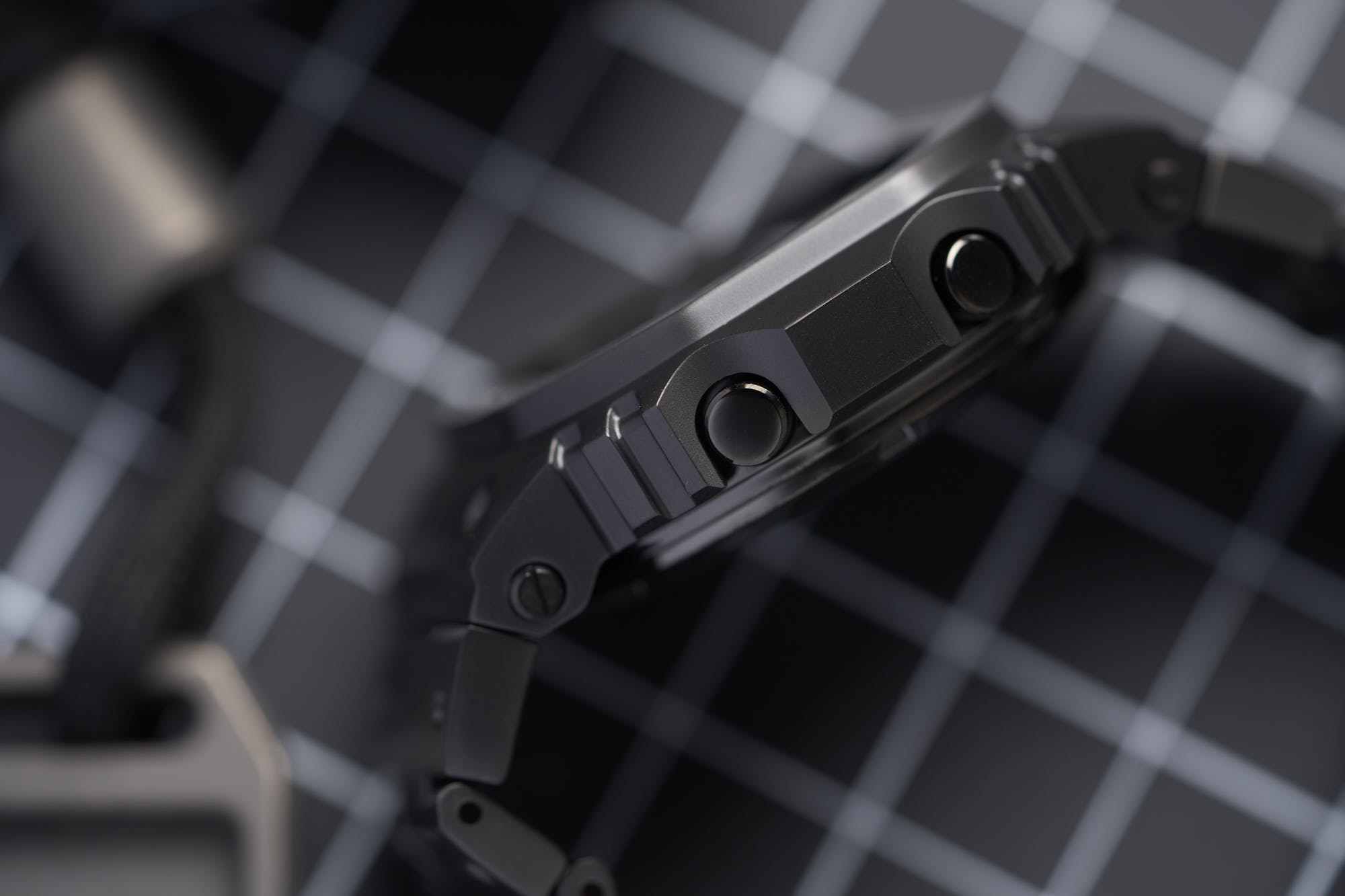 G-SHOCK GMWB5000 All-Metal Series - Iconic Toughness, Modern Elegance ...