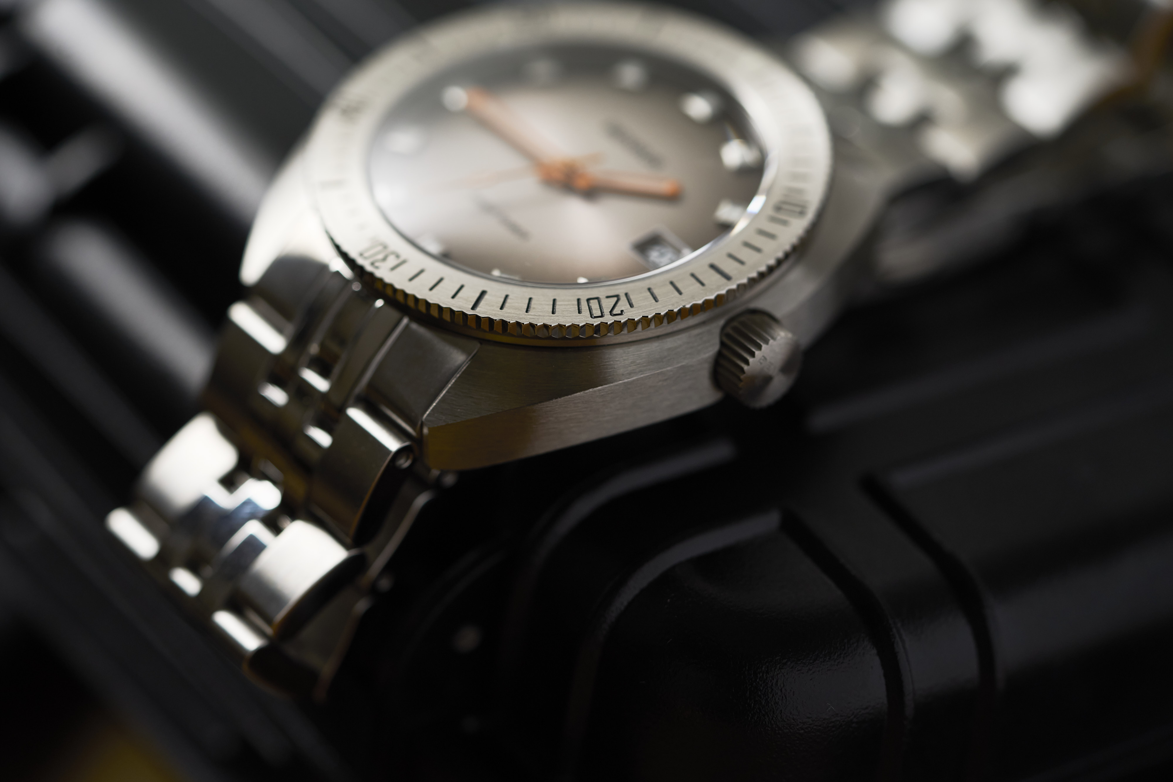 Benrus Orbit Robot - Unique Automatic Watch Design – Windup Watch Shop