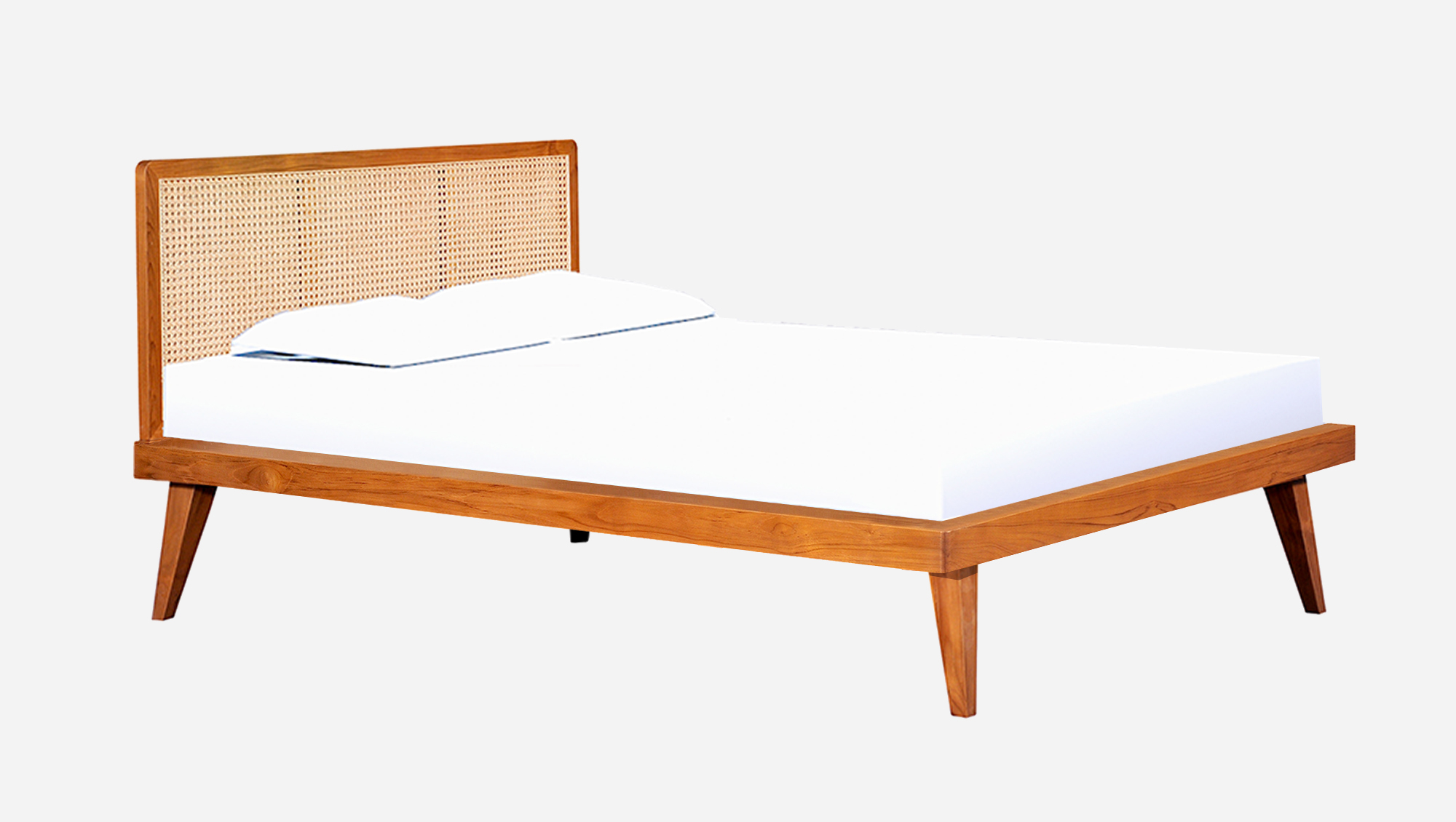 Vinny Rattan Bed – Reddie