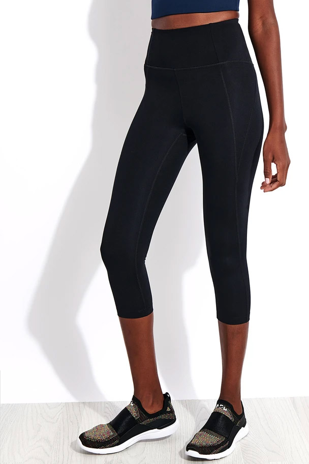 Women's Capris | Gym & Yoga Cropped Leggings – The Sports Edit
