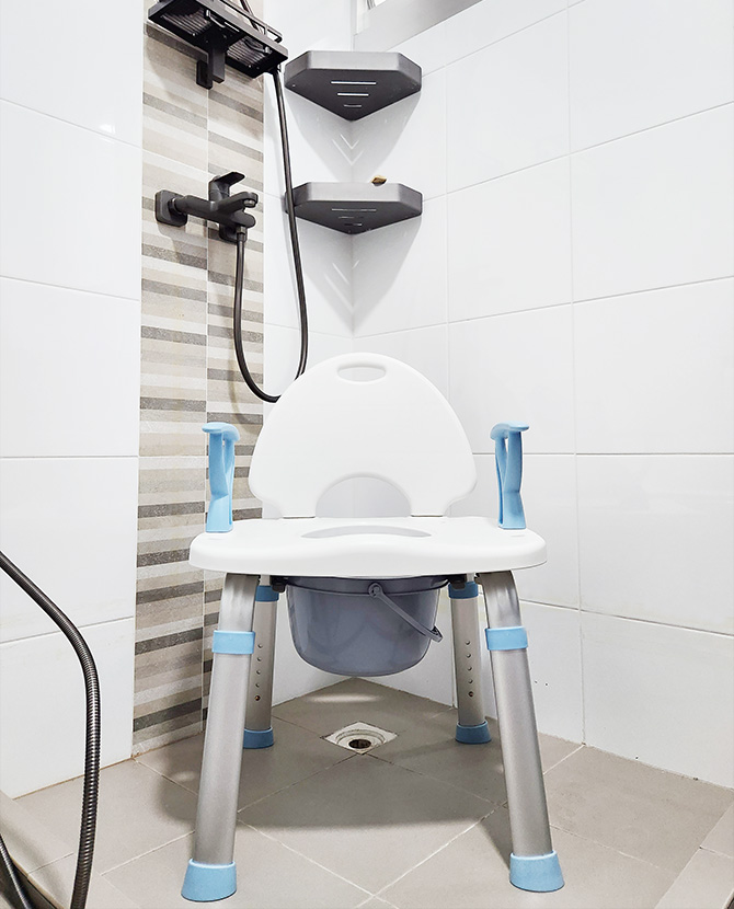 Bion Commode C100 | 2-in-1 Commode Shower Chair | Singapore Shower ...