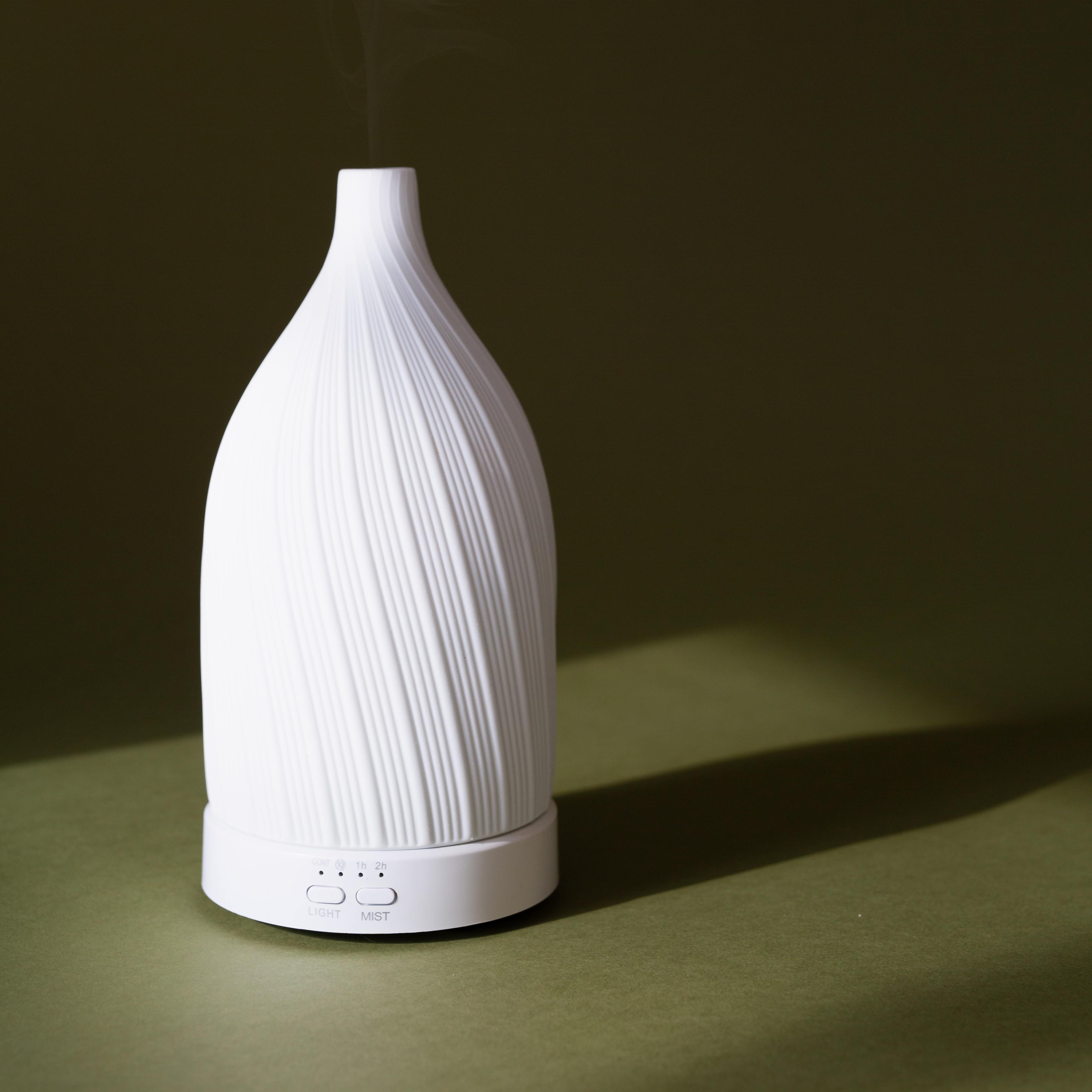 White Ceramic Ultrasonic Diffuser | Fern & Petal