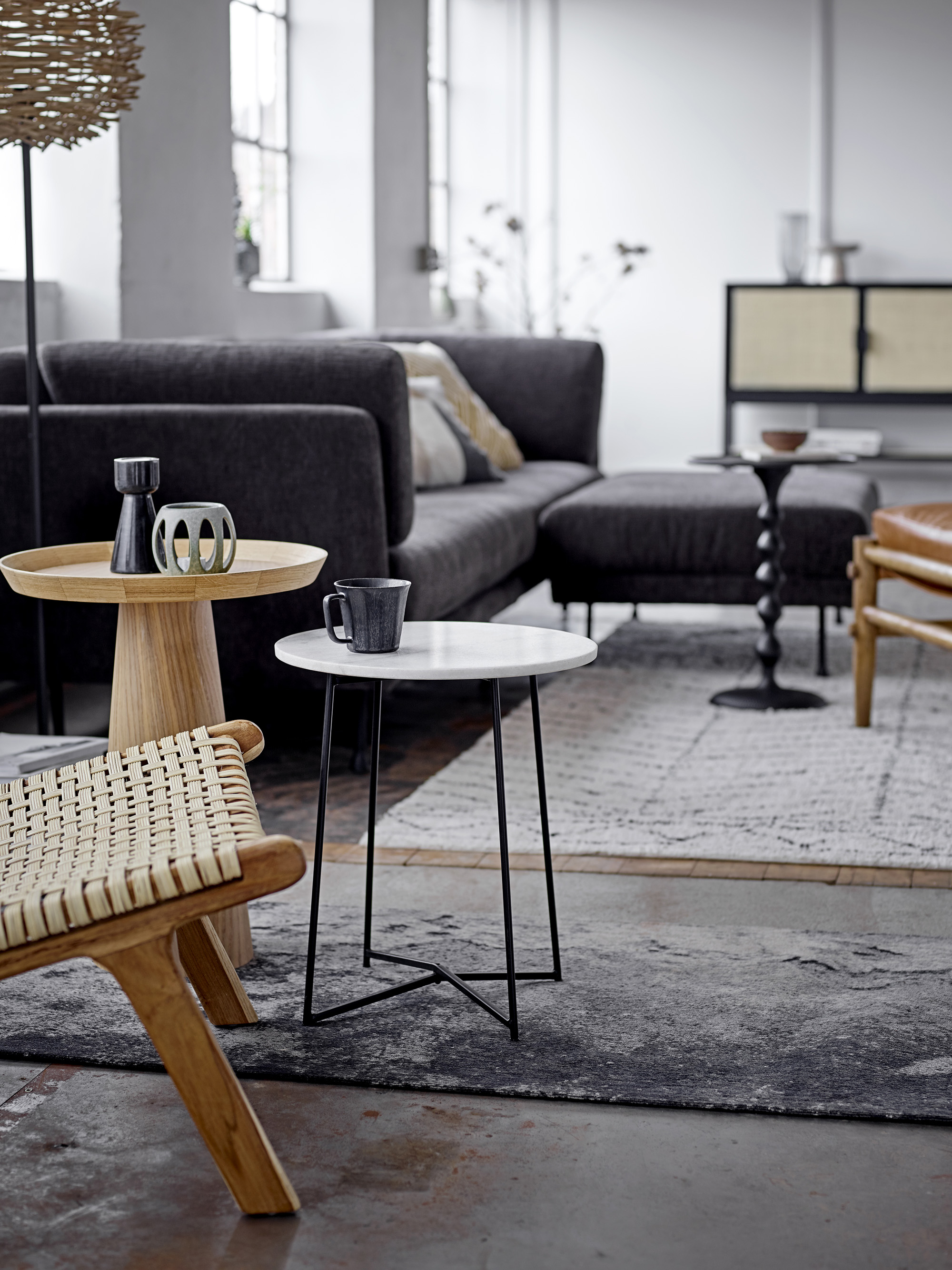 Anka Side Table - Black – Trit House